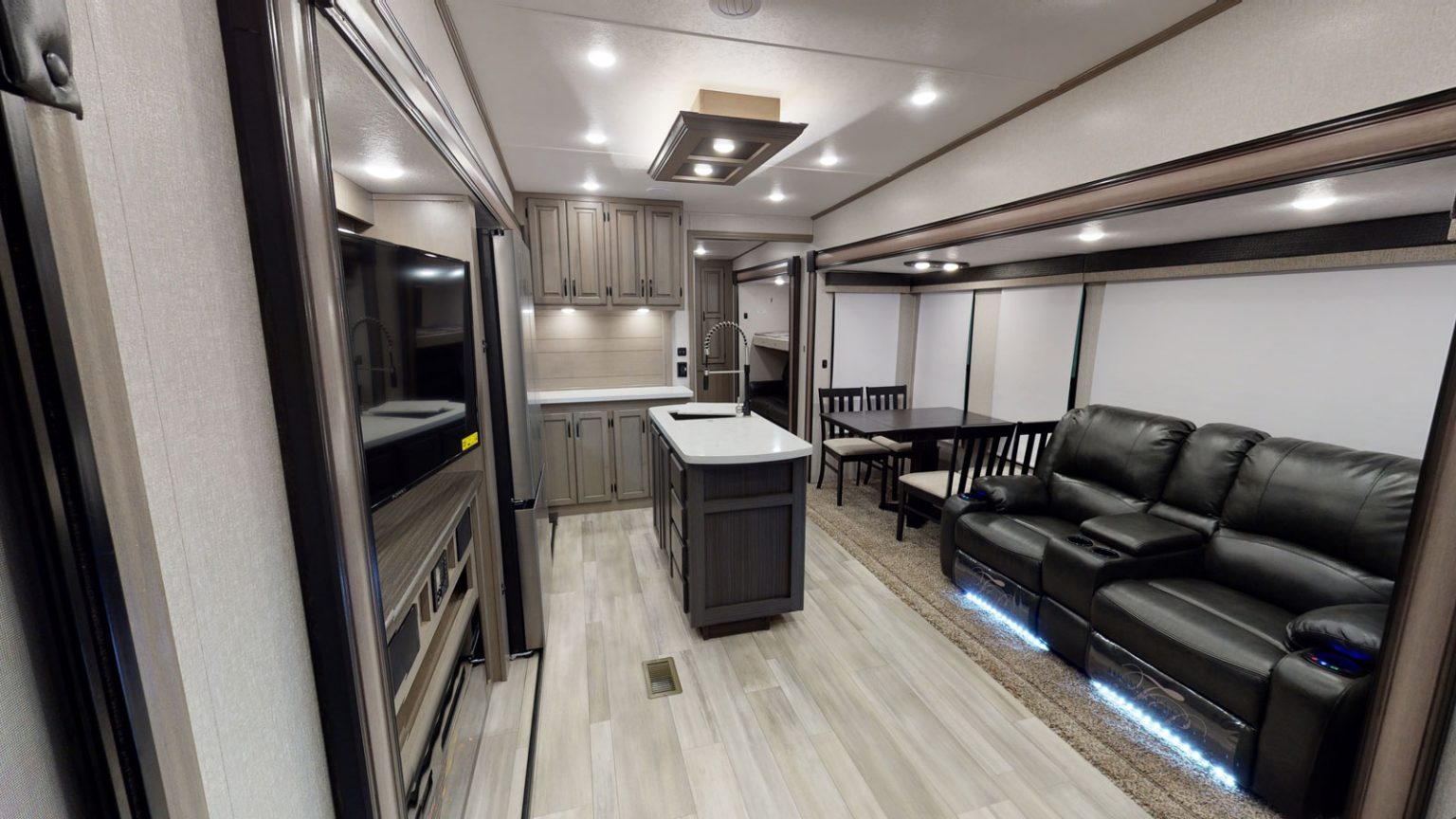 2022 Fifth Wheels | RV Lifestyle Magazine