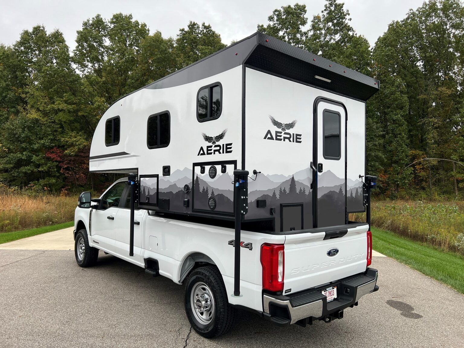 Truck Camper Buyer’s Guide | RV Lifestyle Magazine