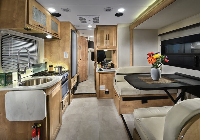 Class C Motorhome Buyer’s Guide | RV Lifestyle Magazine